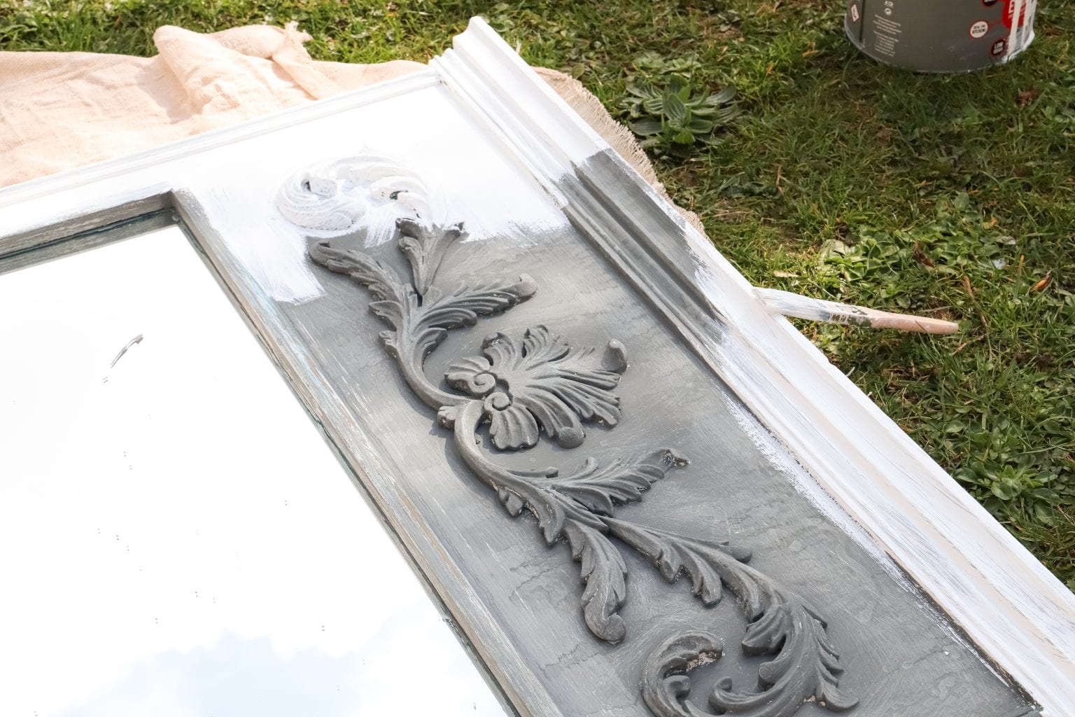 Upcycled Mirror Makeover, How To Paint A Mirror - Dainty Dress Diaries