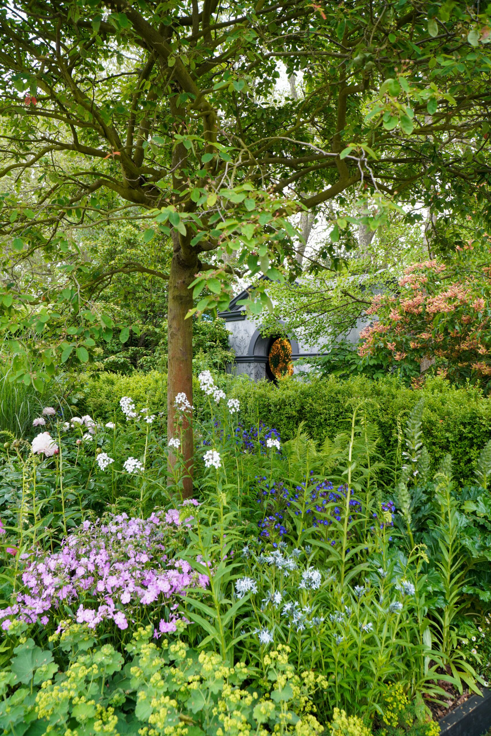 RHS Chelsea Flower Show - Guide To Getting Around